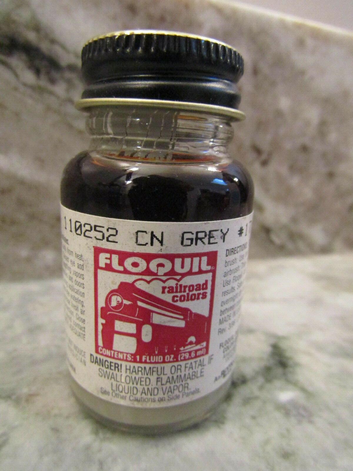 FLOQUIL RAILROAD COLORS MODEL PAINT - 1oz 1 OUNCE - CN GREY / GRAY #17 ...