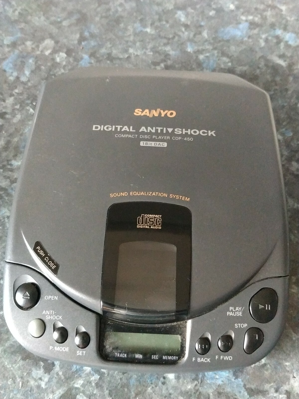 Sanyo CDP-450 Digital Audio Compact Disc Player CD Antishock Discman ...