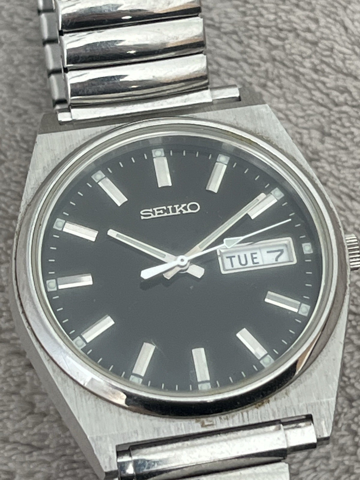 Seiko Classic Men’s - Gents Vintage Watch Day Date V7… - Gem