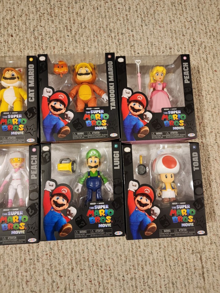 Super Mario Bros 5” Cat Mario, Mario, Luigi & Tanooki Mario, Peach. LOT ...