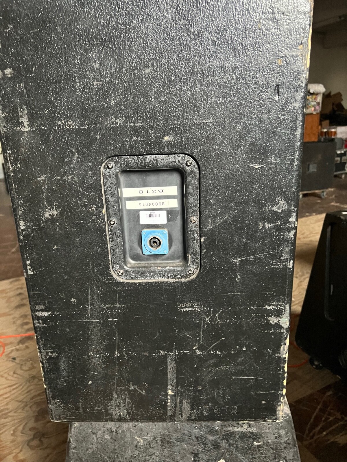 Adamson Systems Engineering Professional Concert PA System MH225/B218 ...