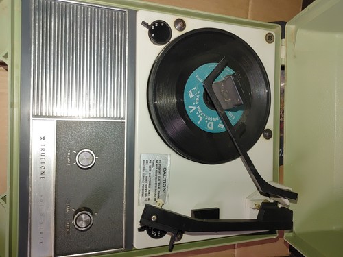 Rare Portable Vintage Truetone Solid State Record Player Model MAE6963A ...