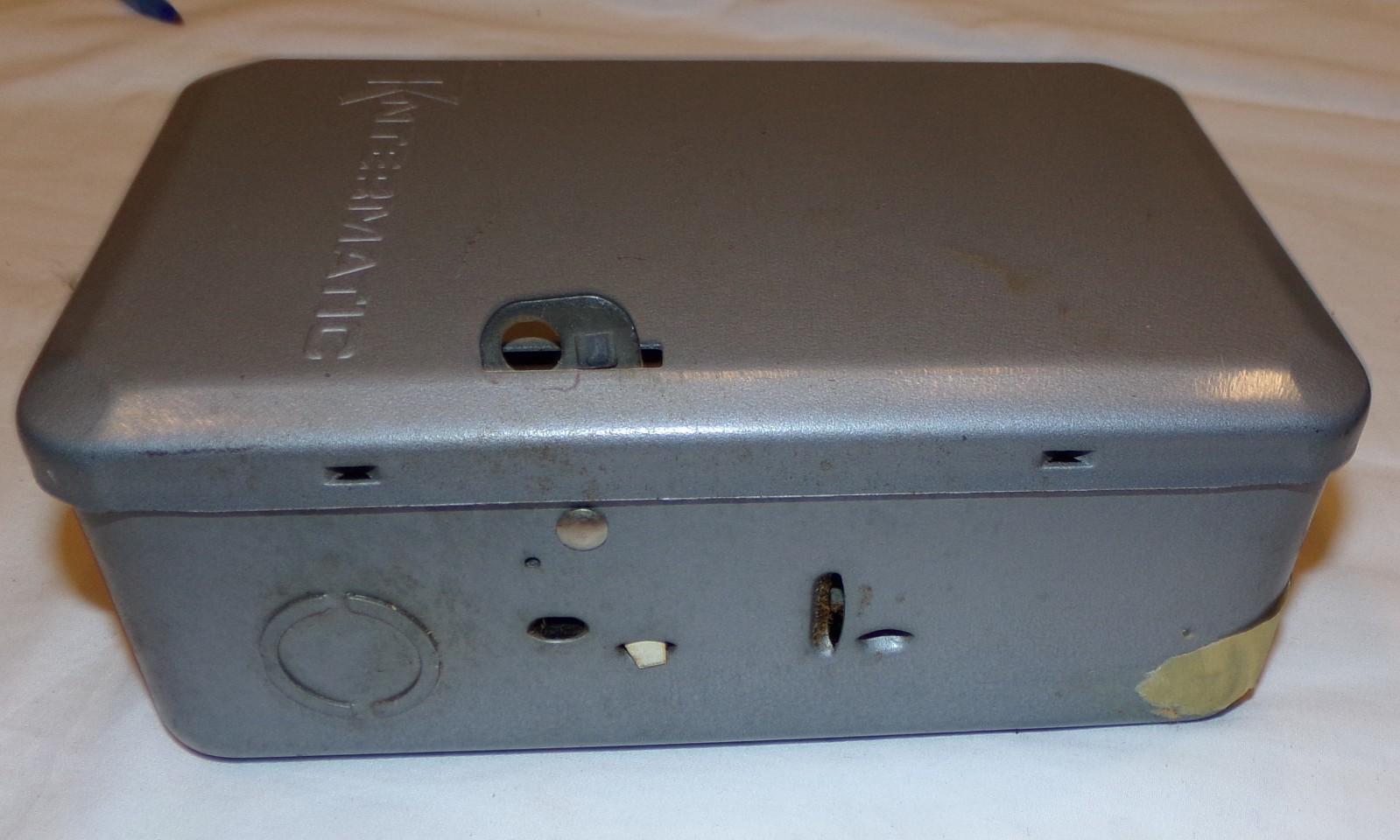 Intermatic Electromechanical Timer Box Model T104 24 Hour Dial Time ...