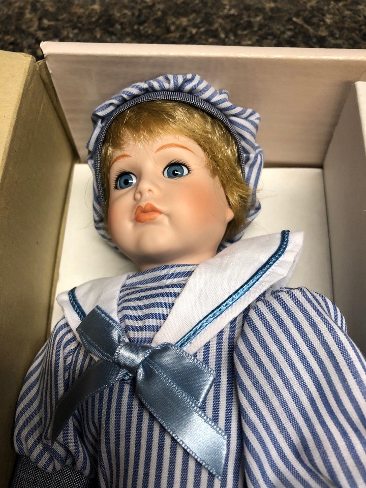 Two Beautiful Vintage Delton's Fine Collectable Porcelain Dolls.Style ...