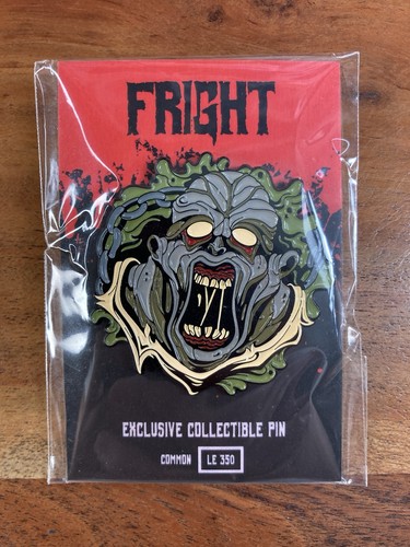 ARMY OF DARKNESS PIN Zobie Fight exclusive Limited /350 - Evil Dead ...