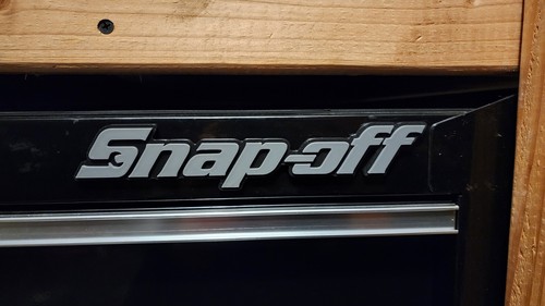 Snap-Off Magnetic Novelty Glow in Dark Tool Box Badge 3D Printed Box ...