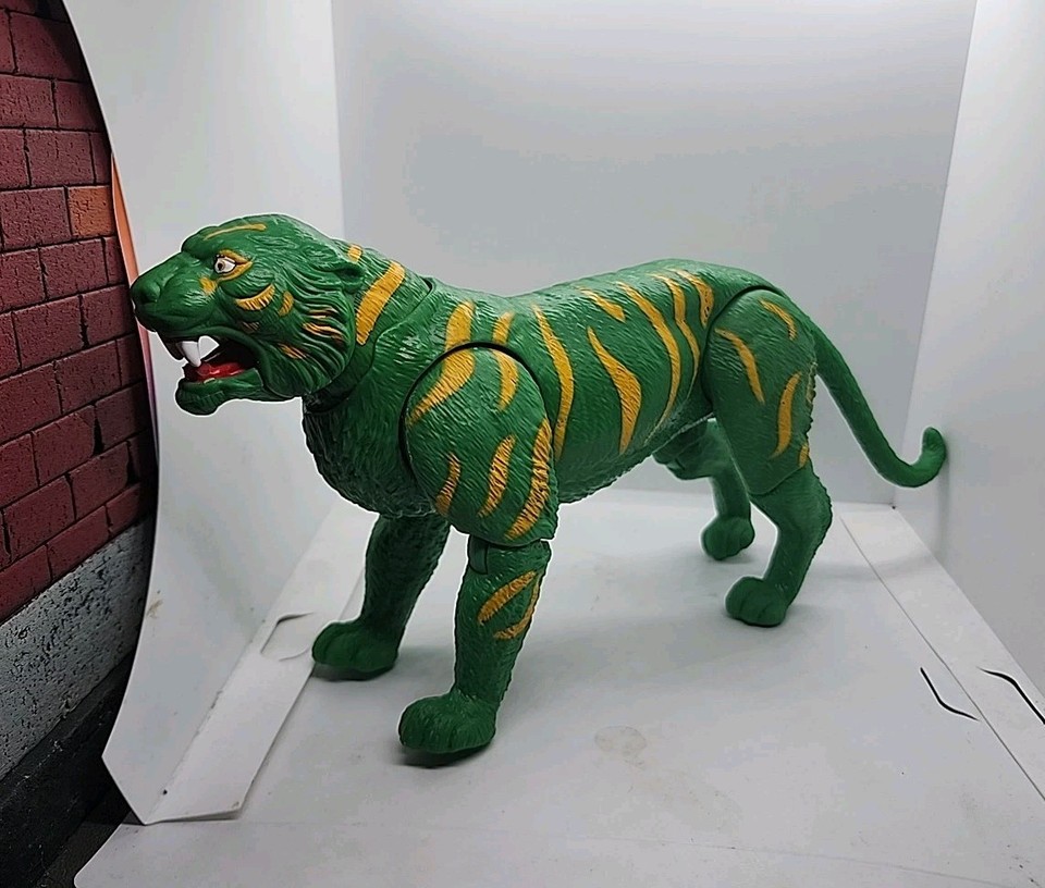Mattel Masters of the Universe He-Man Battle Cat Tiger Cringer Action ...