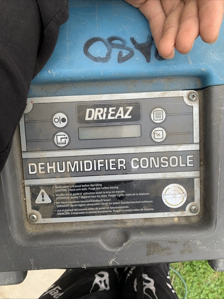 Dri-Eaz Evolution LGR Dehumidifier Turn On Needs Screen Cleaning ...