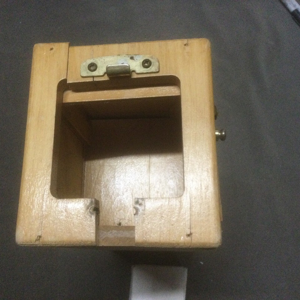 PrimitiIve,Antique-Salesman Sample Lock Display | eBay