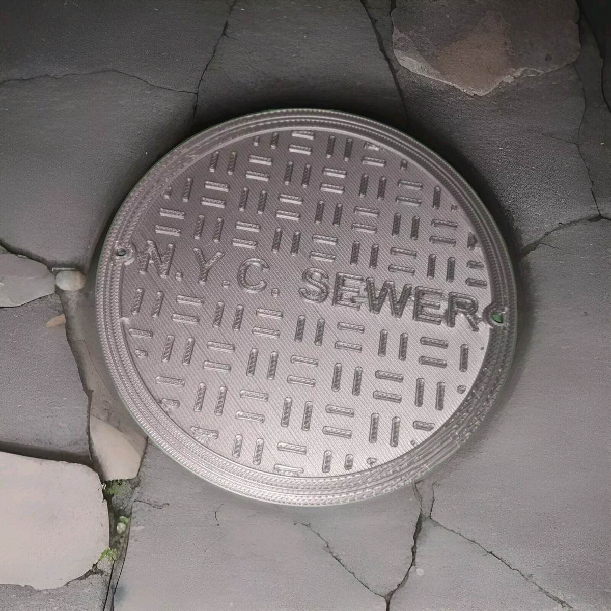 Sanitary Sewer Manhole Inserts Square Black Manhole Cover, For