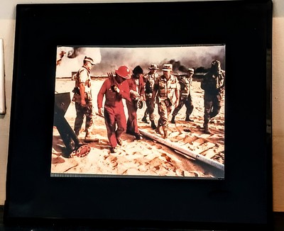 Red Adair Gulf War Kuwait Framed Authentic 8x10 Photo | eBay