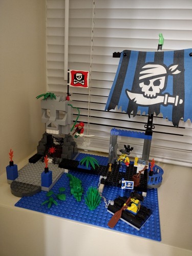Lego Juniors Pirates 7074 Skull Island Mint Collectors Quality | eBay