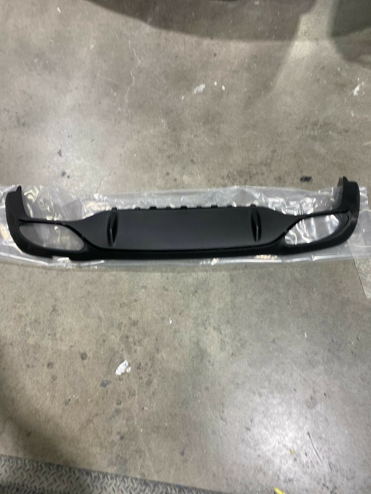 New Genuine Mercedes Benz E CLASS W213 AMG Rear Bumper Diffuser ...