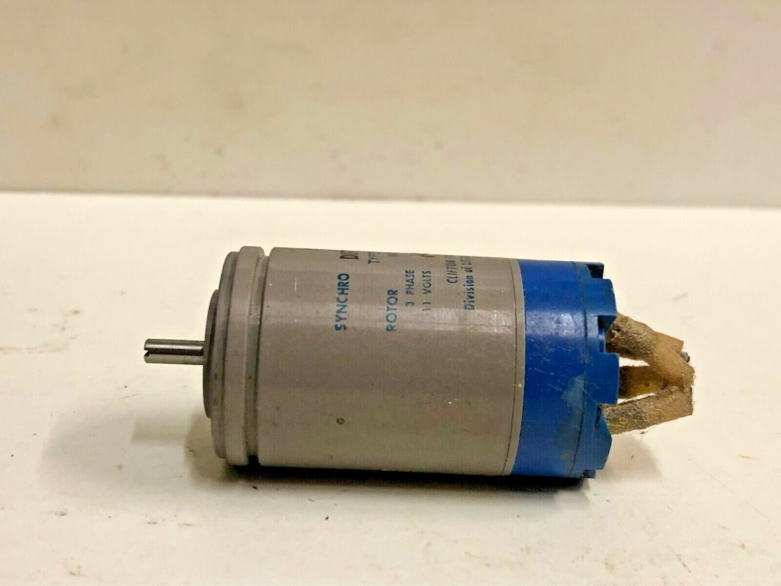 Clifton Synchro Differential Resolver Transmitter Motor Type EDC-11-E-3 ...