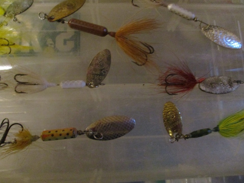 lot of 29 mepps,roostertail,blue fox, panther martian spinner fishing ...