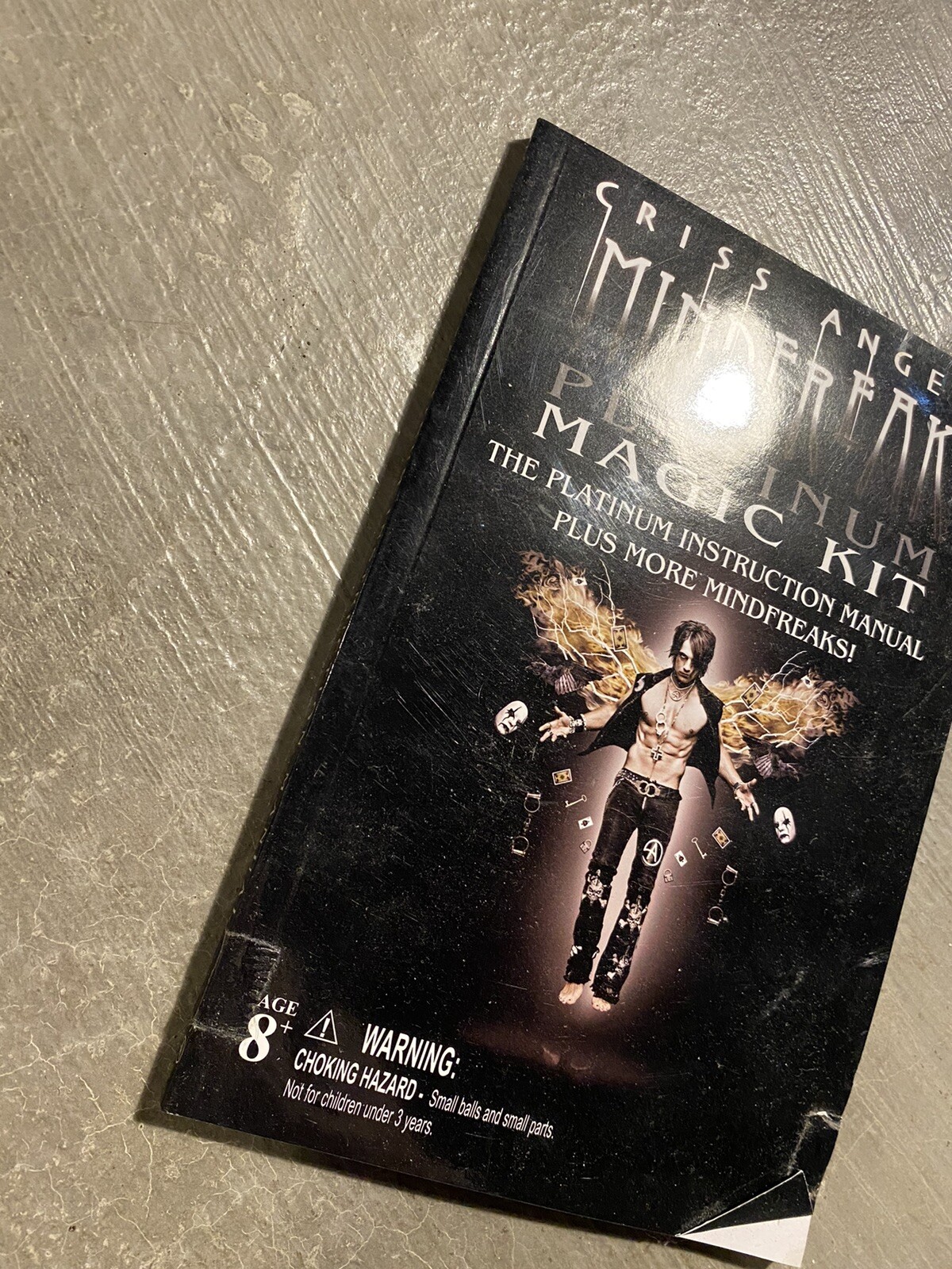Criss Angel Mindfreak - Platinum Magic Kit: The Platinum Instruction ...