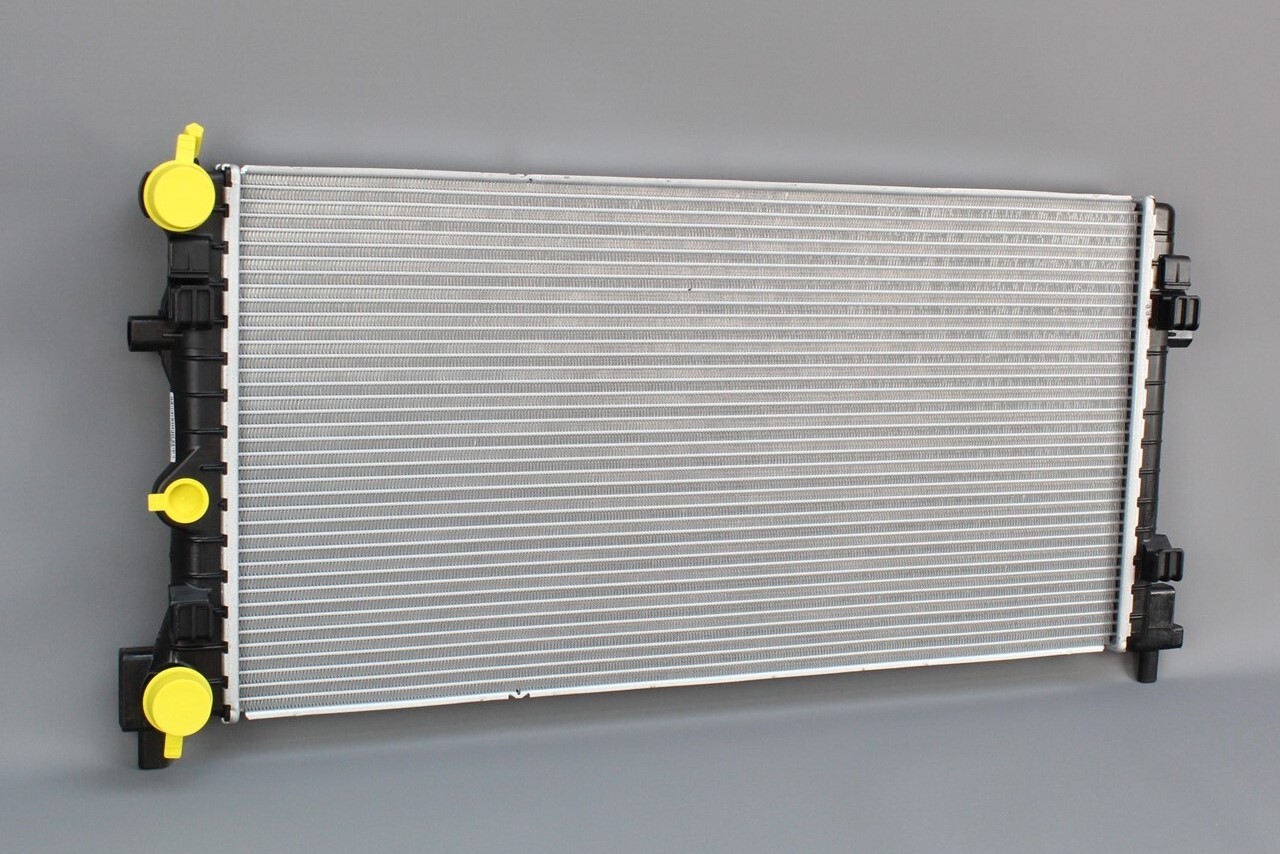 2010 Volkswagen Polo 6r 1.2l Petrol Coolant Radiator 6R0121253A for ...