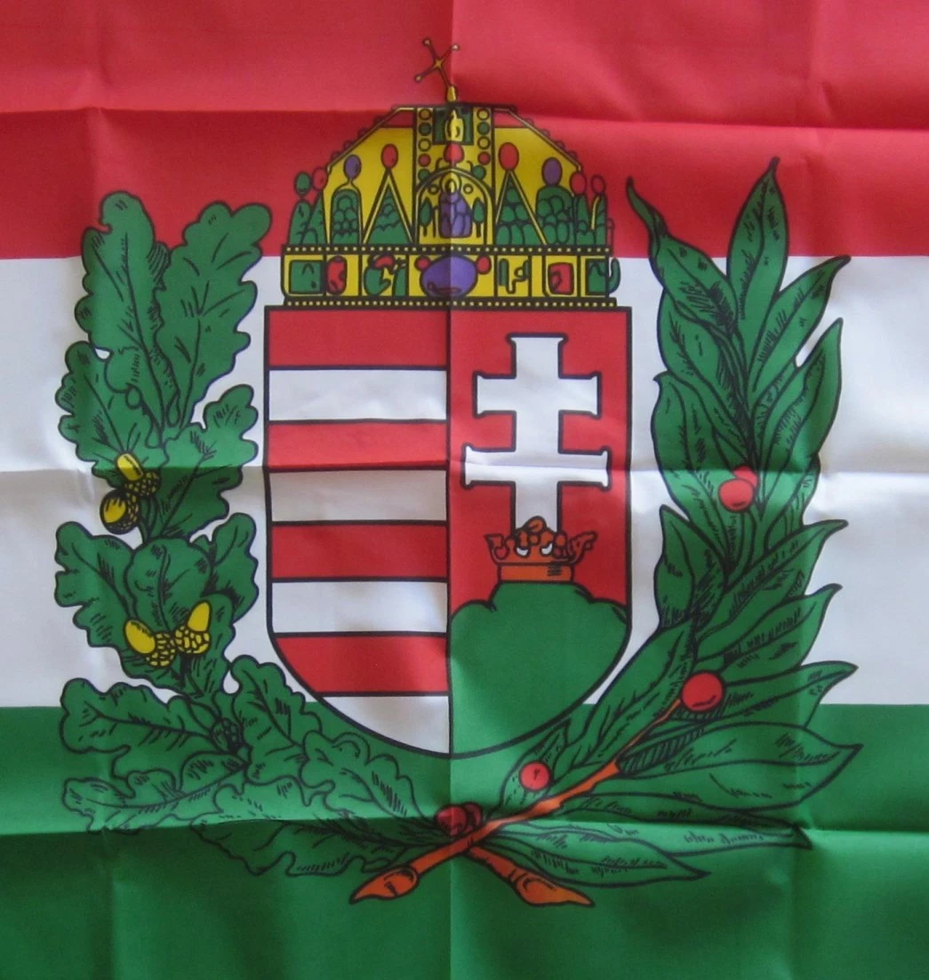 Hungarian Flag Crest