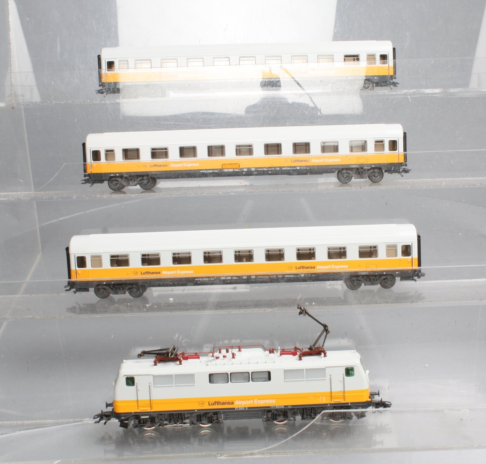 Marklin 2867 Lufthansa Airport-Express HO Gauge Electric Train Set EX/Box