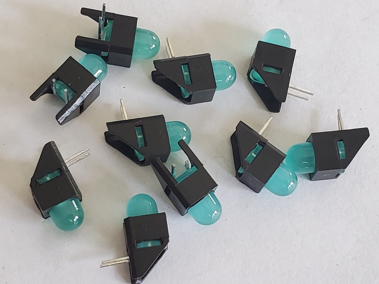 20pcs Horizontal 90 Degree PCB Mount 5mm GREEN LED | eBay