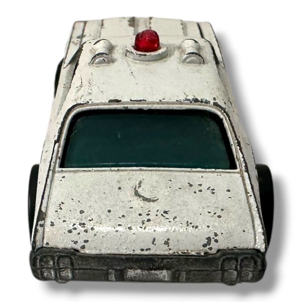 Vintage Hot Wheels Red Line 1969 Olds 442 Police Car With Red Light ...