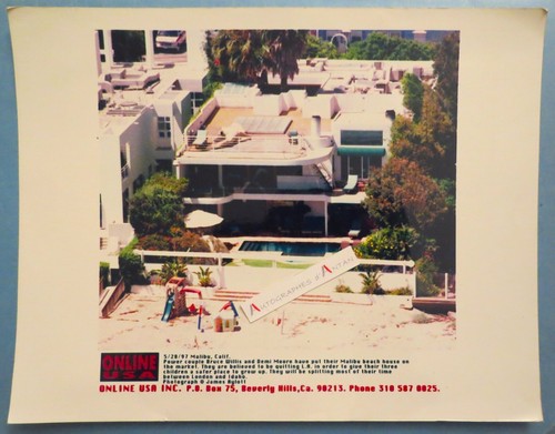 Bruce WILLIS & Demi MOORE Malibu beach House to sell 1997 photo James ...