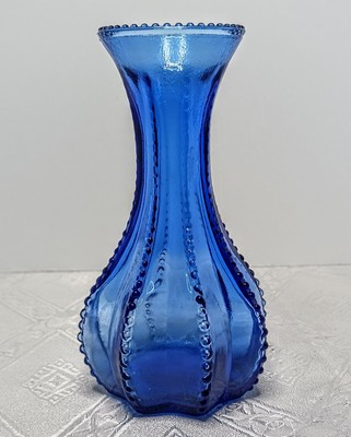Vintage Cobalt Blue Indiana Glass 8 sided bud vase. | eBay