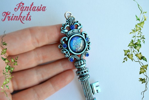Key to the Snow Queen's Ice Palace - Frozen Blue Elsa Fantasy Pendant ...
