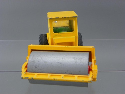 Vintage Corgi Toys 459 Die-Cast 1/43 RayGo Rascal 400 Road Roller Road ...