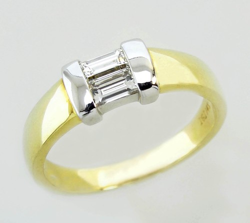 14KT YELLOW GOLD GORGEOUS! LADIES RING WITH DIAMOND BAGUETTES (19096R ...