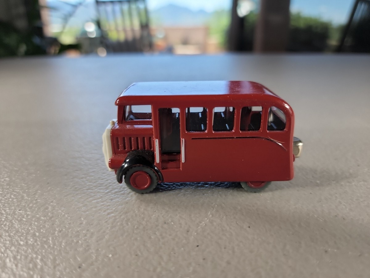Thomas Train Bus