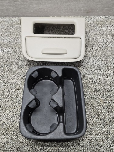 🐸 NICE 99-02 Yukon Tahoe Suburban Center Console Cup Holder Dash Bezel ...