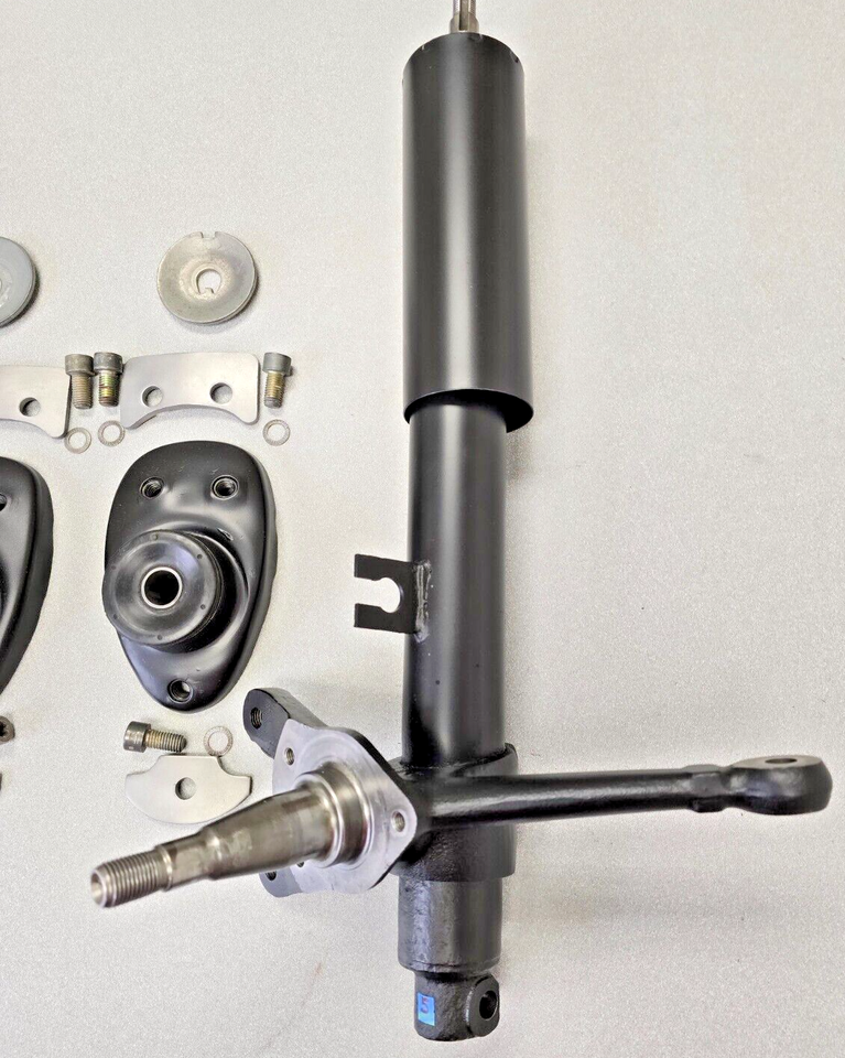 VERY NICELY RESTORED PAIR OF ORIGINAL PORSCHE 914 FRONT STRUT ...