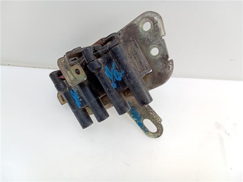 2730102700 bobine allumage pour TOYOTA YARIS (KSP9 SCP9 NLP9)(08.2005 ...