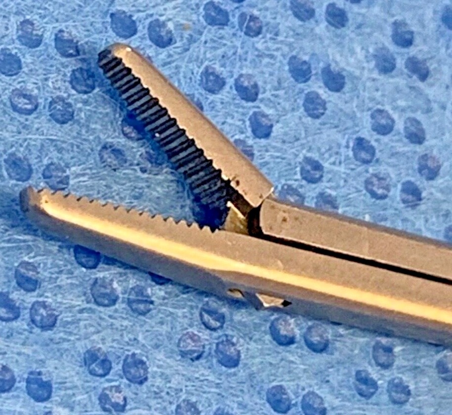 V.Mueller RH2580-002 Micro Grasper Forcep w Horizontal Serrations ...