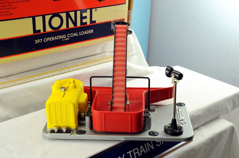 LIONEL 14004 397 OPERATING COAL LOADER. TESTED. EXC COND IN BOX. | eBay