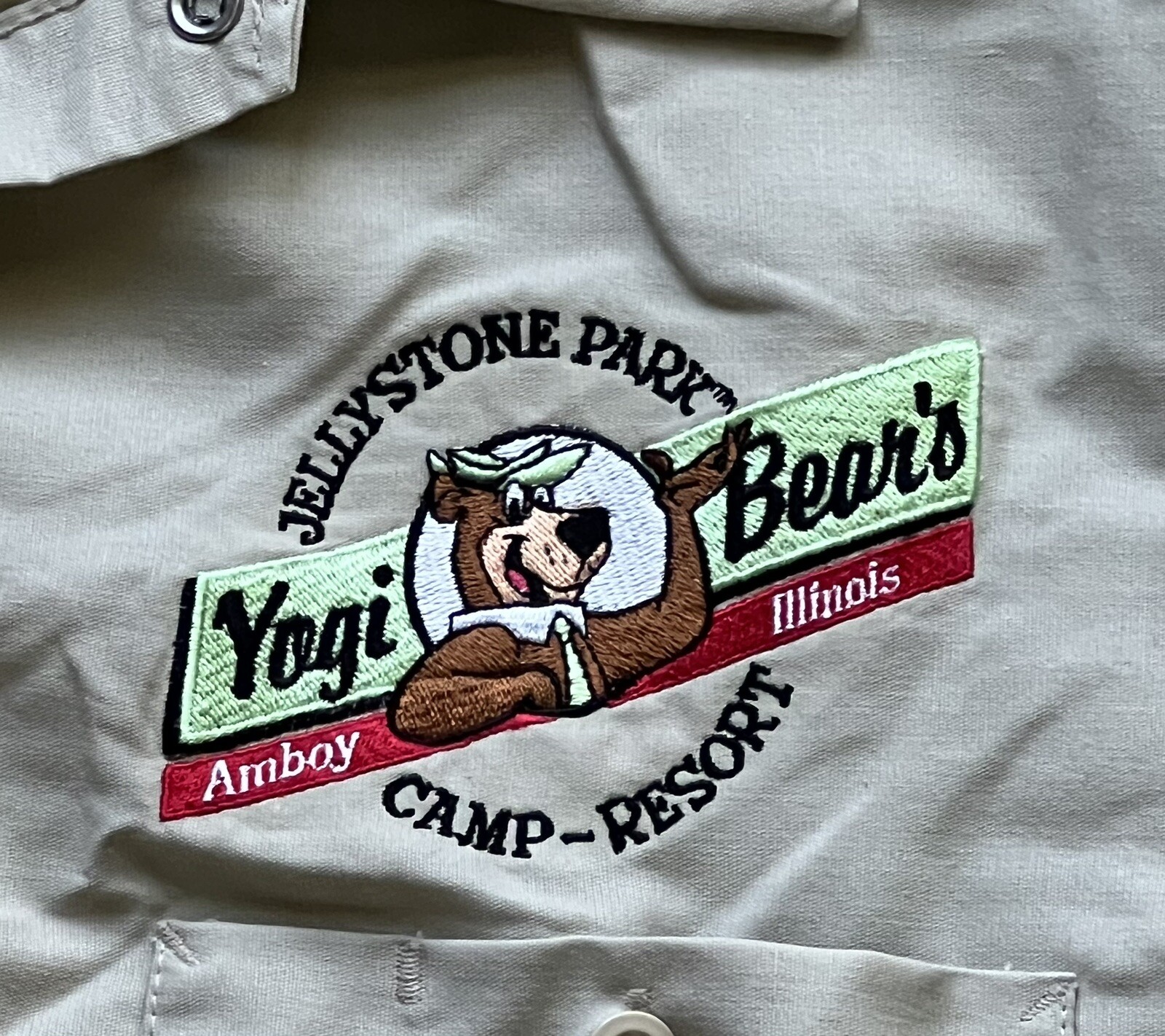 YOGI BEAR JELLYSTONE PARK RANGER SHIRT SZ XL CAMP RES… - Gem
