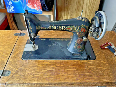 Sewing Machines - Singer Sewing Machine Model 27