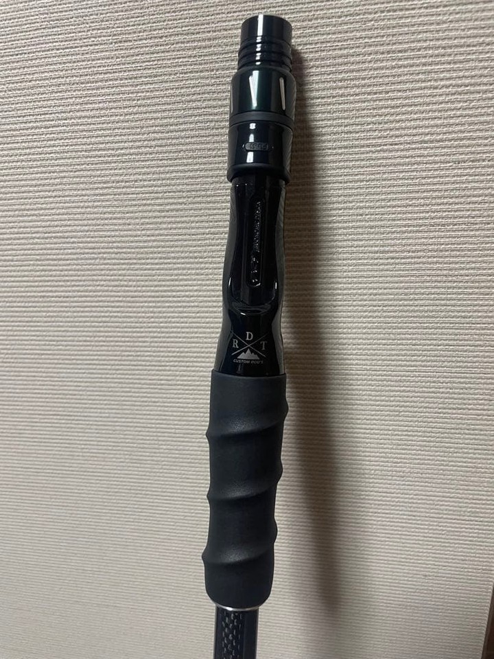 DRT ARTEX R2 Fishing Rod with Bag, Warranty Used | eBay