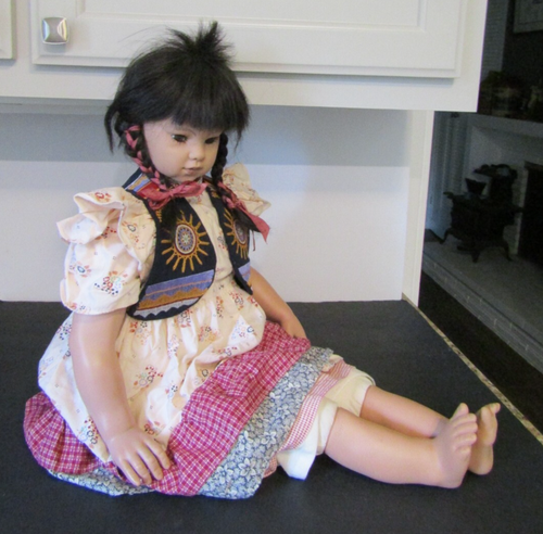 29" Vintage 1980s The Great American Doll Company SUZI Native American ...