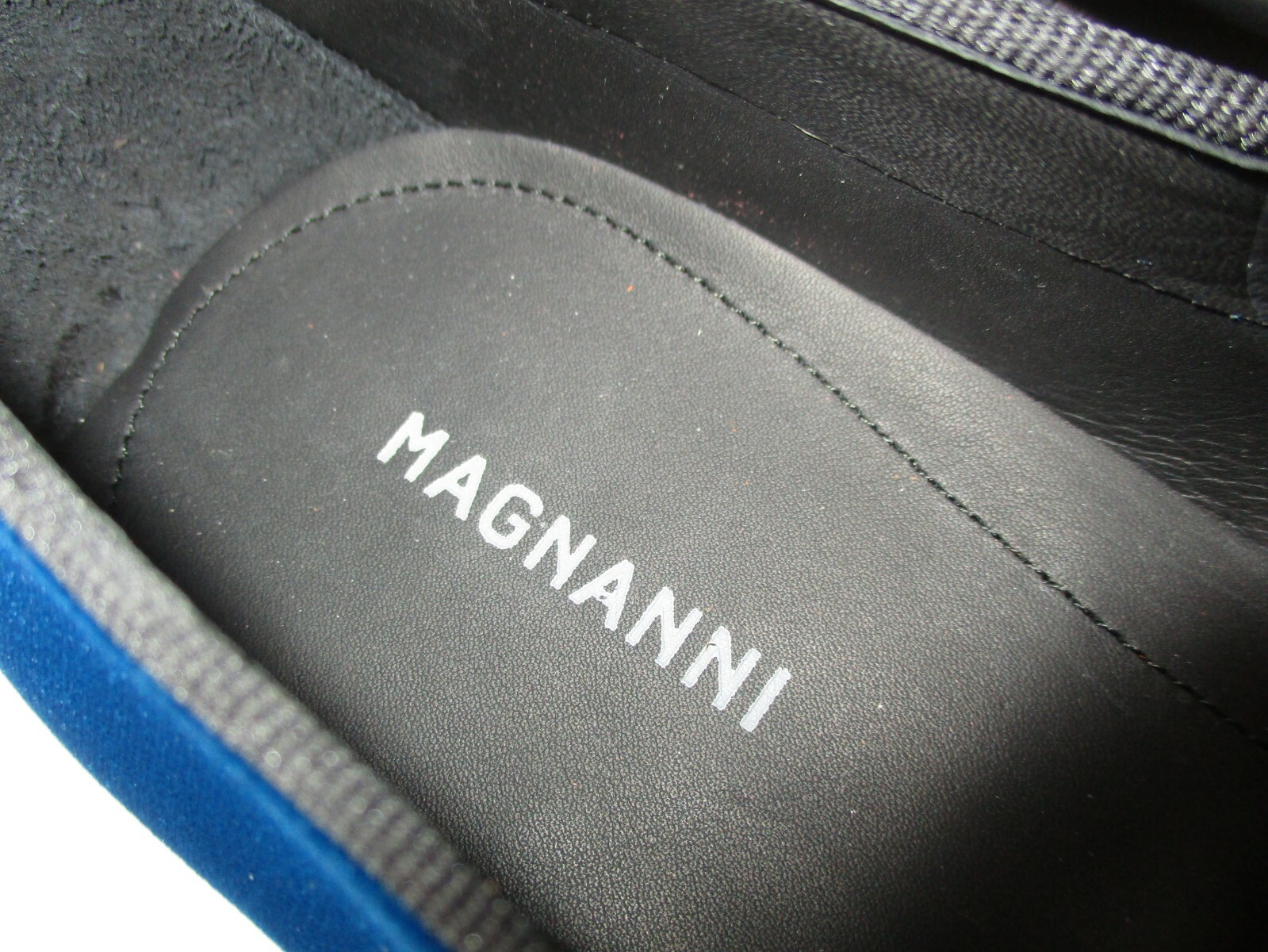 Magnanni Blue Velvet Loafers size 8 US (22334) 3147 | eBay