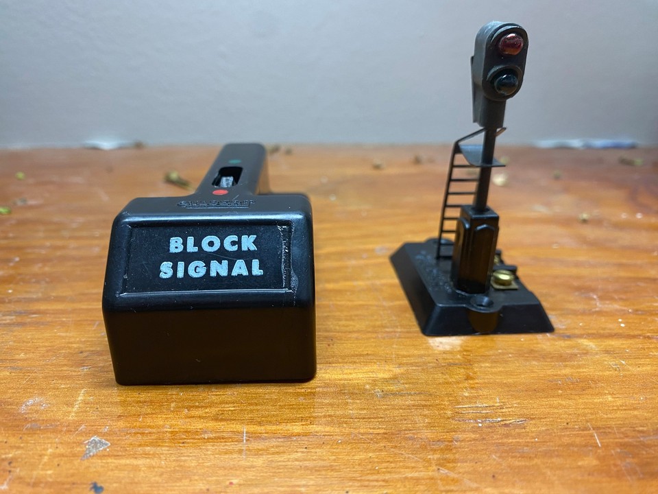Gilbert American Flyer HO Train Signal Block Light 35710 | eBay