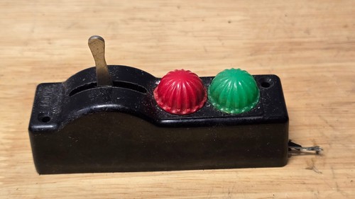Vintage Lionel Train Railroad Automatic Switch Controller Red Green ...