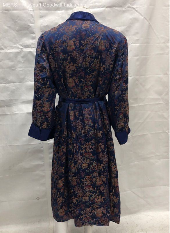 Men's Longevity Blue Silk Robe - Size 54 | eBay