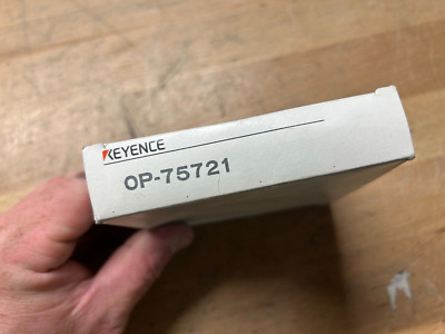 Keyence OP-75721 4PIN Female Connector 0P-75721-NEW IN BOX | eBay