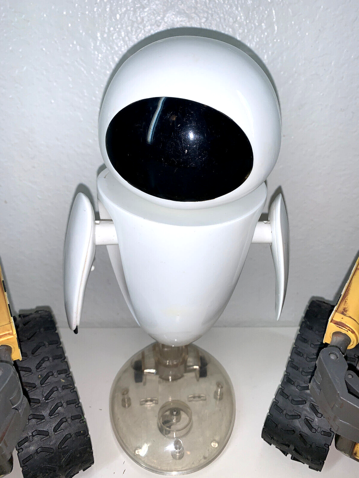 Disney Pixar Thinkway Remote Control U-Command Interactive Wall-E & Eve ...