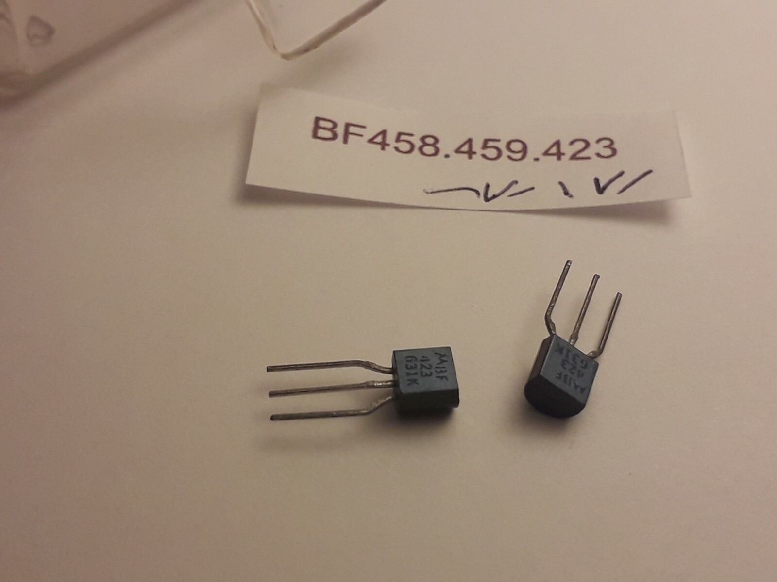 BF423.MOTOROLA.TRANSISTOR.LOT DE 2. | eBay