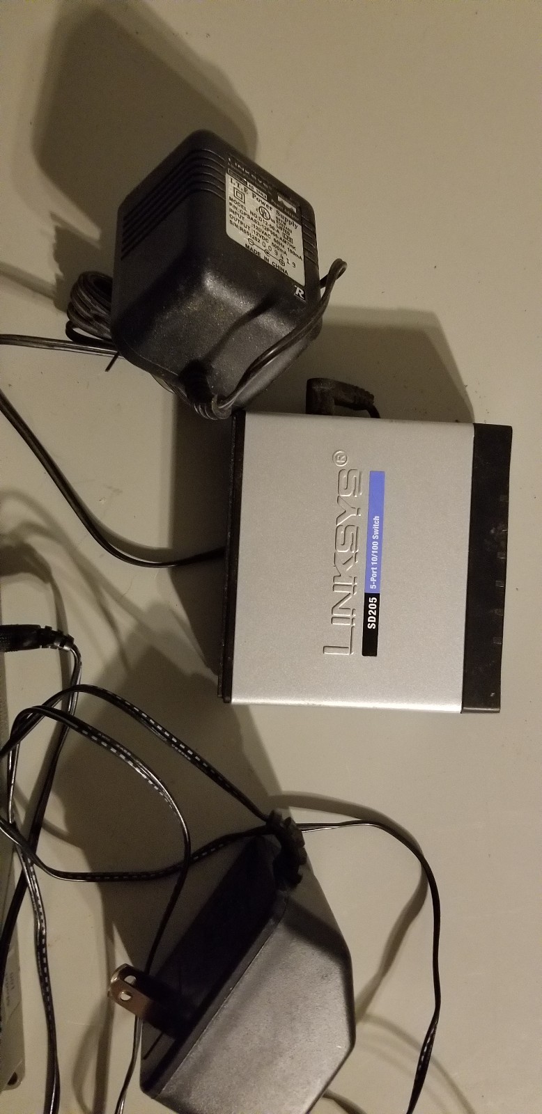 Linksys SD205 5-Port 10/100 Network Switch | eBay