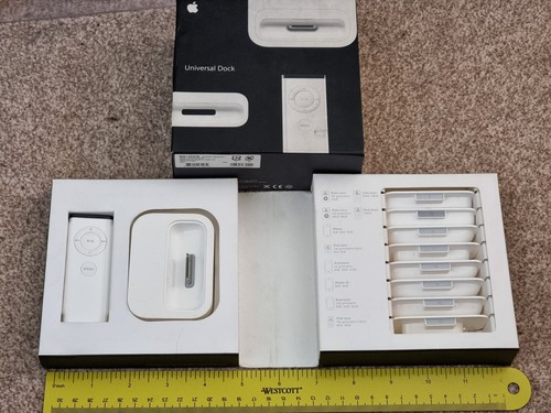 APPLE UNIVERSAL DOCK GENUINE IPOD DOCKING STATION A1256 REMOTE ADAPTER ...