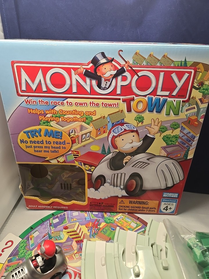 Monopoly Town Round Circle Board Game Hasbro Easy First New Game ...